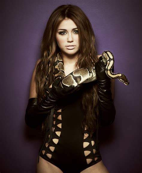 Miley Cyrus News Unofficial Fan Blog New Miley Cyrus Photoshoot