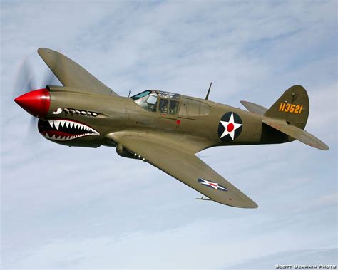 CURTISS P 40 WARHAWK PICTURES