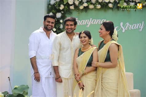 Maniyanpilla Raju Son Niranjan Raju Marriage Photos 007