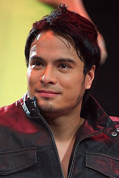 Rafael Rosell About Entertainmentie