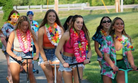 Edwardsville High School Class Of 2023 About To Walk The Walk