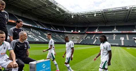 Manu Koné Signed 50m Center Back In Dream Final Week Of The