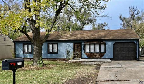 3569 Sw Clare Ave Topeka Ks 66611 See Est Value Schools And More