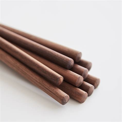 黑胡桃木筷子家用实木高档筷无漆无蜡木质快子餐具5双10双礼盒装虎窝淘