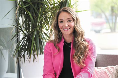 2023 women of influence dr lindsay m weaver indianapolis business