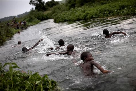 DR Congo Andrew McConnell Photographer
