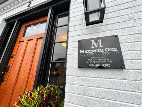 Storefront Retail Signage Create Graphix
