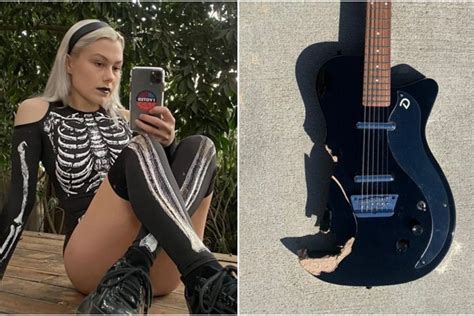 The Guitar Phoebe Bridgers Smashed On Snl Sells For Over 100 000 Dazed