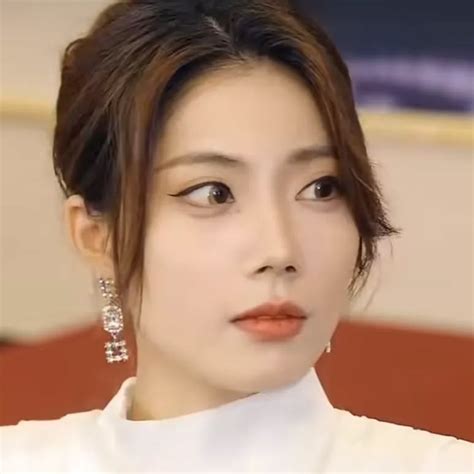 わかる人がいたら教えてください。アプリで中国のショートドラマを見ていて、出演していた女優さん。 検索しても名前が分かりません。 タイトルは