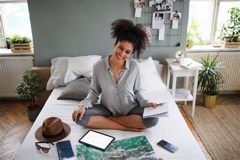 Top 8 Budget Travel Tips You Need To Know Your Money Today