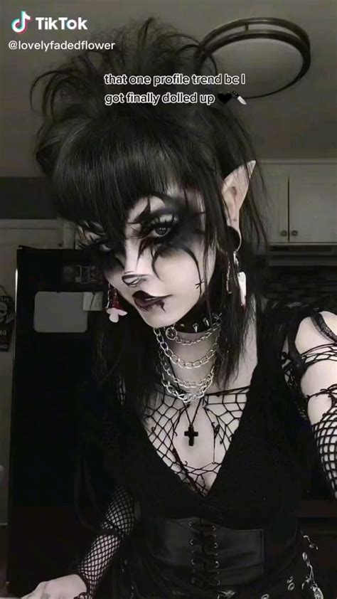 Gothic Makeup Look Gothic Makeup Goth Makeup Tutorial Goth Makeup