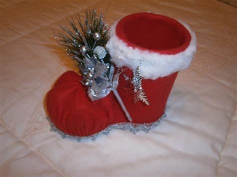 TOCA LA IMAGEN PARA HACER BOTAS NAVIDEÑAS DE BOTELLAS PLÁSTICAS
