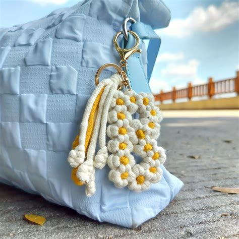 1pc Yiflin Handmade Boho Alphabet Initial Letter Keychain Fashion