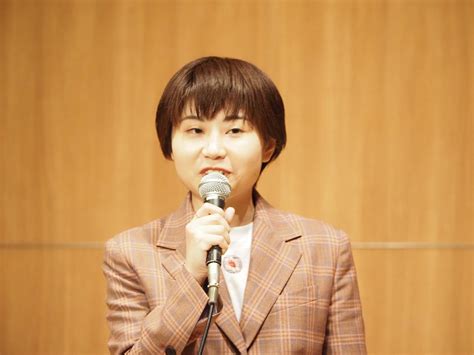 Akio Kiyomichi On Twitter 女流はなぜかチェスクロ使って、トークリレー。