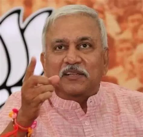 கோவில் அறங்காவலர் நியமனம் ‘தெய்வ நம்பிக்கை அவசியம் உயர் நீதிமன்ற தீர்ப்பு கூறுவது என்ன