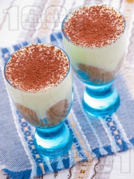Бърз и лесен десерт с бишкоти сирене маскарпоне кафе и какао в чаши