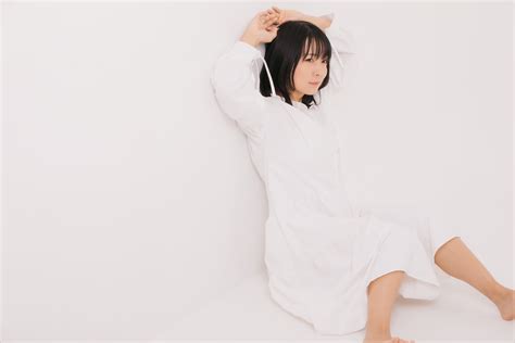 Free Images Woman White Skin Leg Shoulder Sitting Neck Joint