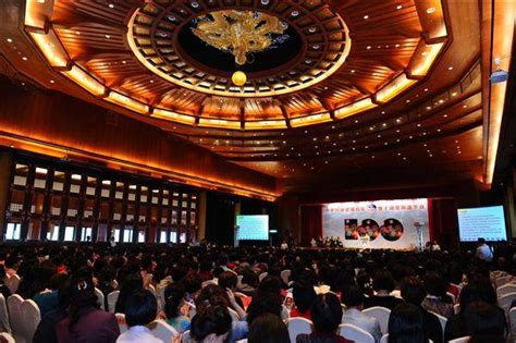 總統出席中華民國婦女聯合會「建國百年國慶聯誼茶會」