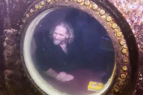 Man Spends 100 Days Underwater Setting World Record And Shrinking In