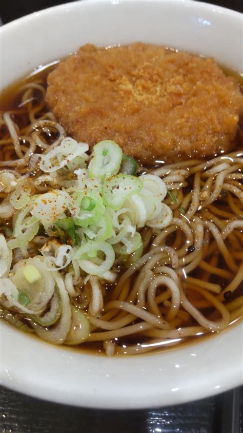 コロッケそば♡ おでかけ日和♡みこの食事記録〜かわいい物たちとともに♡お洒落な生活へ♡
