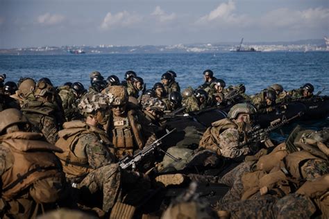 Dvids Images Iron Fist 25 31st Meu Jgsdf Boat Raid [image 14 Of 16]