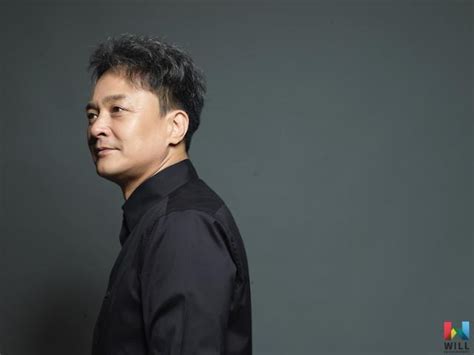 Aju★초점 세 번째 폭로까지 끊이질 않는 성추행 추가 폭로 궁지에 몰린 조민기 아주경제