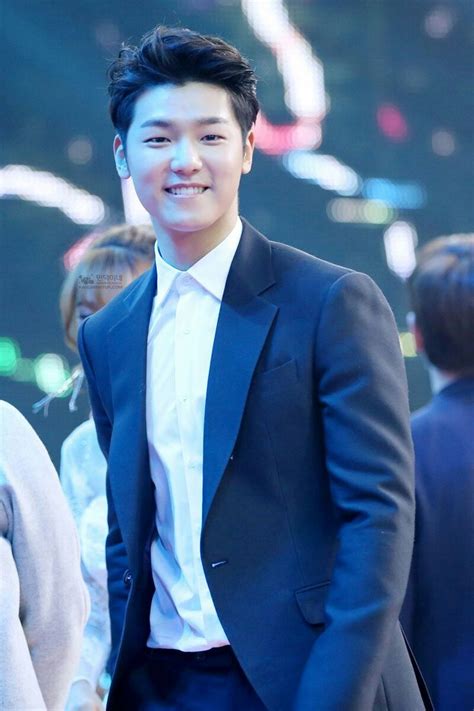Pin By •°•♡⁠˖michii ⁠ ⁠•⁠ᴗ⁠•⁠ ⁠⁠ ⁠ On Cnblue Kang Min Hyuk Korean