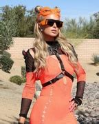Insta Paris Hilton Coachella Looks Phun Org Forum
