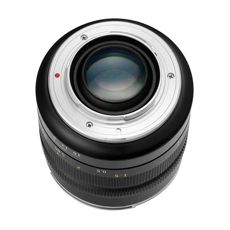 価格 Com 中一光学、開放f値0 95のmft用レンズ「speedmaster 17mm F0 95」