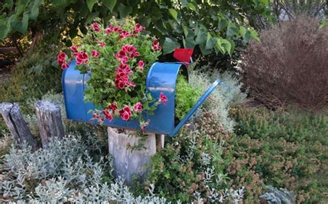 Mailbox Planter Ideas To Spruce Up Your Street Garden Lovers Club