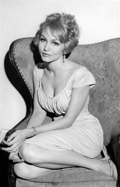 Julie Newmar Julie Newmar Pretty Celebrities Actresses