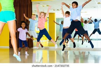 286 Motion Tween Images Stock Photos Vectors Shutterstock
