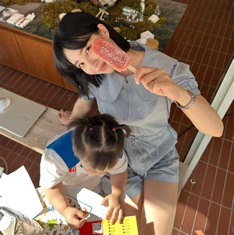 カン・ヘヨンさんのインスタグラム写真 カン・ヘヨンinstagram「나 오늘 좀 예쁘니까 성수동 데이트도 했지 뭐야