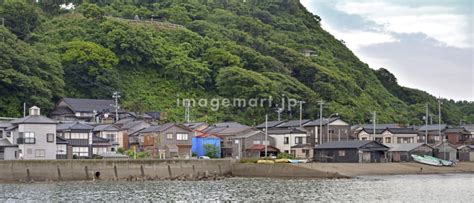 出雲崎町・出雲崎漁港の写真素材 110138365 イメージマート
