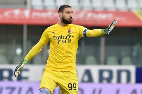 契約満了目前も交渉に進展なし。ドンナルンマはどこへ行く？ Footballista フットボリスタ