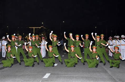 Đoàn Nghi Lễ Cand Biểu Diễn Tại Hưng Yên Báo Công An Nhân Dân điện Tử