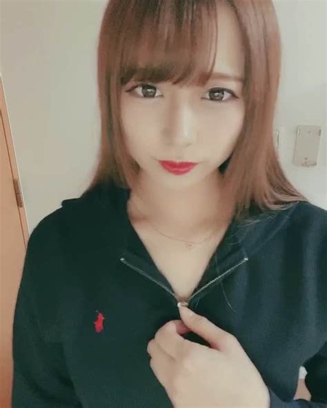 桜りんさんのインスタグラム動画 桜りんinstagram「おやすみ♥ Youtuber アイドル グラビア グラビアアイドル