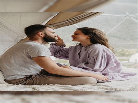 Love Always Remain Between Husband Wife These Tips Will Make You Feel