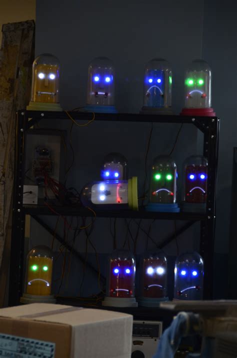 Pittsburgh Murals And Public Art Fraleys Robot Repair Shop By Toby Fraley