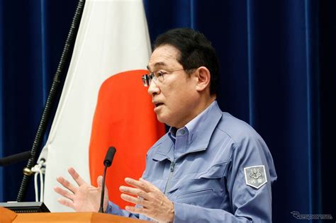 株価は史上最高値、岸田内閣と自民党支持率は最低 新聞ウォッチ E燃費