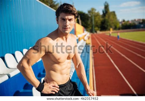 Naked Sexy Handsome Male Athlete Stadium Foto Stock 462317452