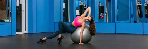 Растяжка на фитболе примеры упражнений от эксперта