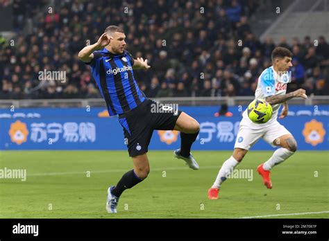 Italy Milan Jan 4 2023 Edin Dzeko Fc Inter Striker Close To Score