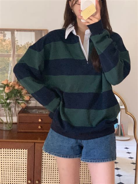 클로픈 블랙 다음날 바로 출고 럭비 스트라이프 카라 맨투맨 셔츠3 Color