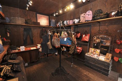 スポット＆お店情報 豊岡鞄 オフィシャルサイト