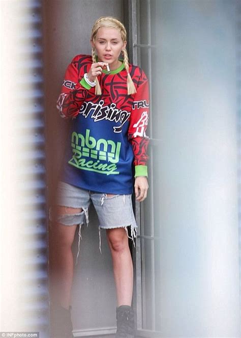 Pin Op Miley Cyrus