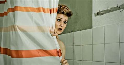 Iconic Bathroom Movie Scenes 60 Photos Moonagedaydreamfilm