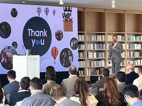 Salesforcedayathens Innovation Ai Data Crm Salesforce Sinan Erkiner