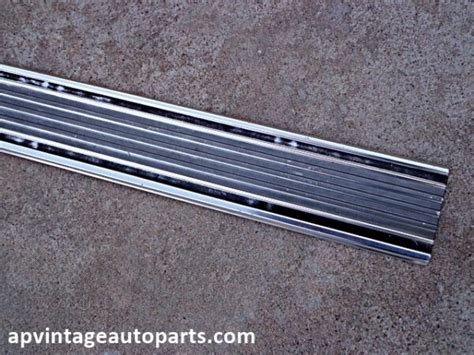 1973 Ford Gran Torino Rh Door Molding Trim Ap Vintage And Classic Auto