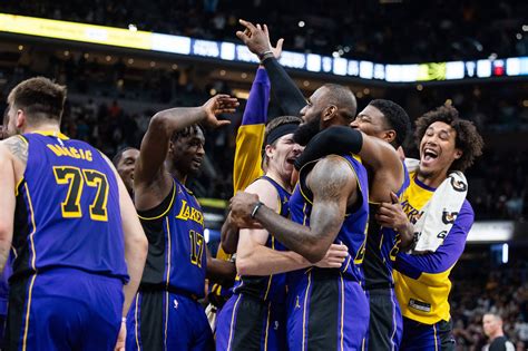 Nba Lebron James Buzzer Beater Lifts Lakers Past Pacers